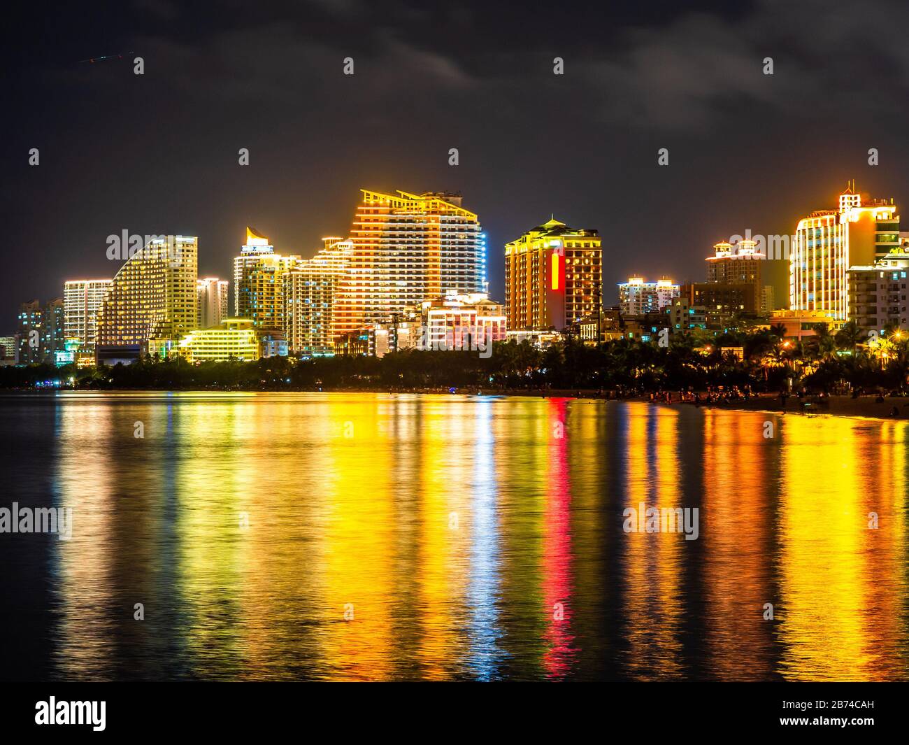 Reflect neon water hi-res stock photography and images - Alamy