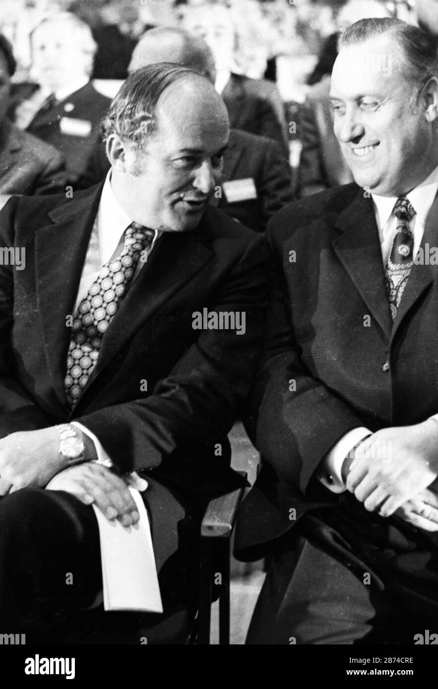 The 9th ordinary trade union conference of the industrial union ...