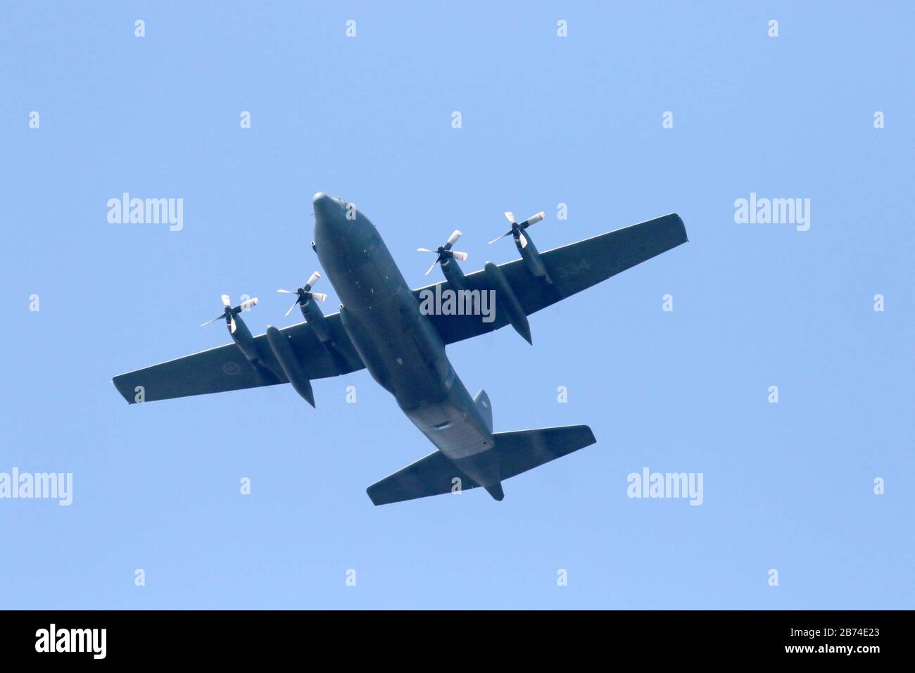 Military cargo plane Stock Photo - Alamy