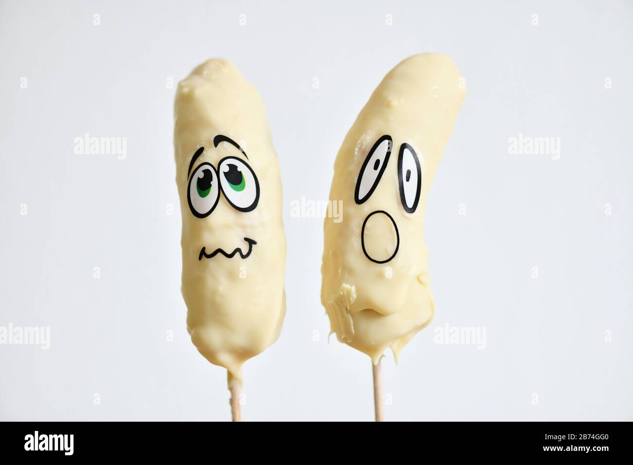 Funny bananas with eyes hi-res stock photography and images - Alamy