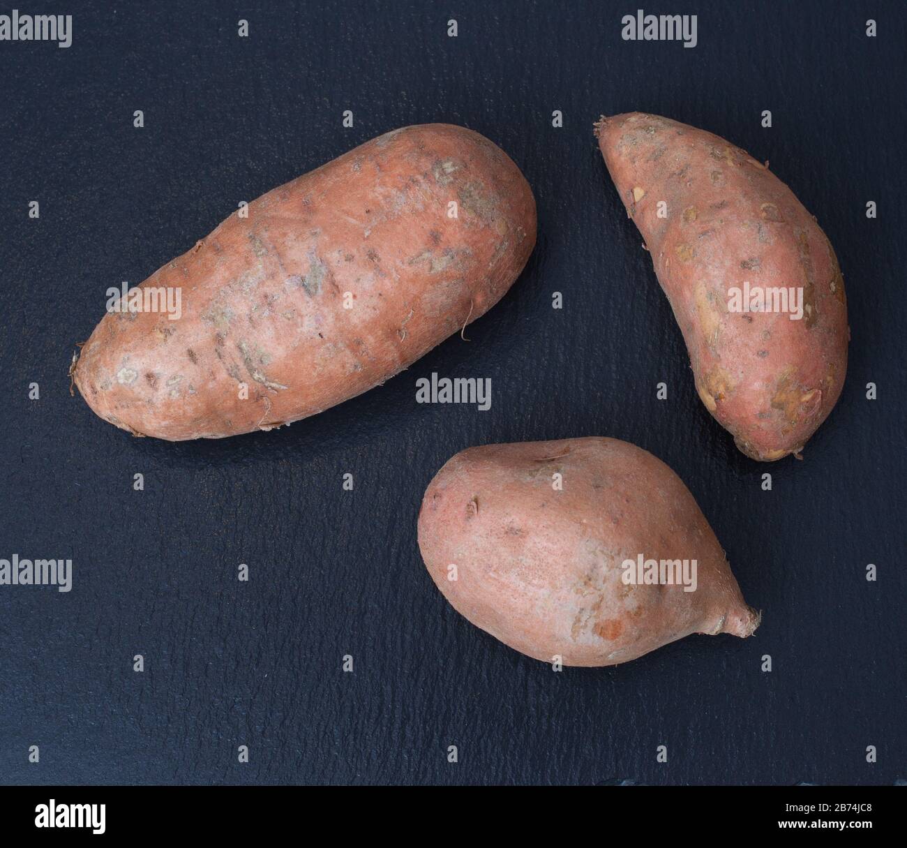 Knobbly potatoes hi-res stock photography and images - Alamy