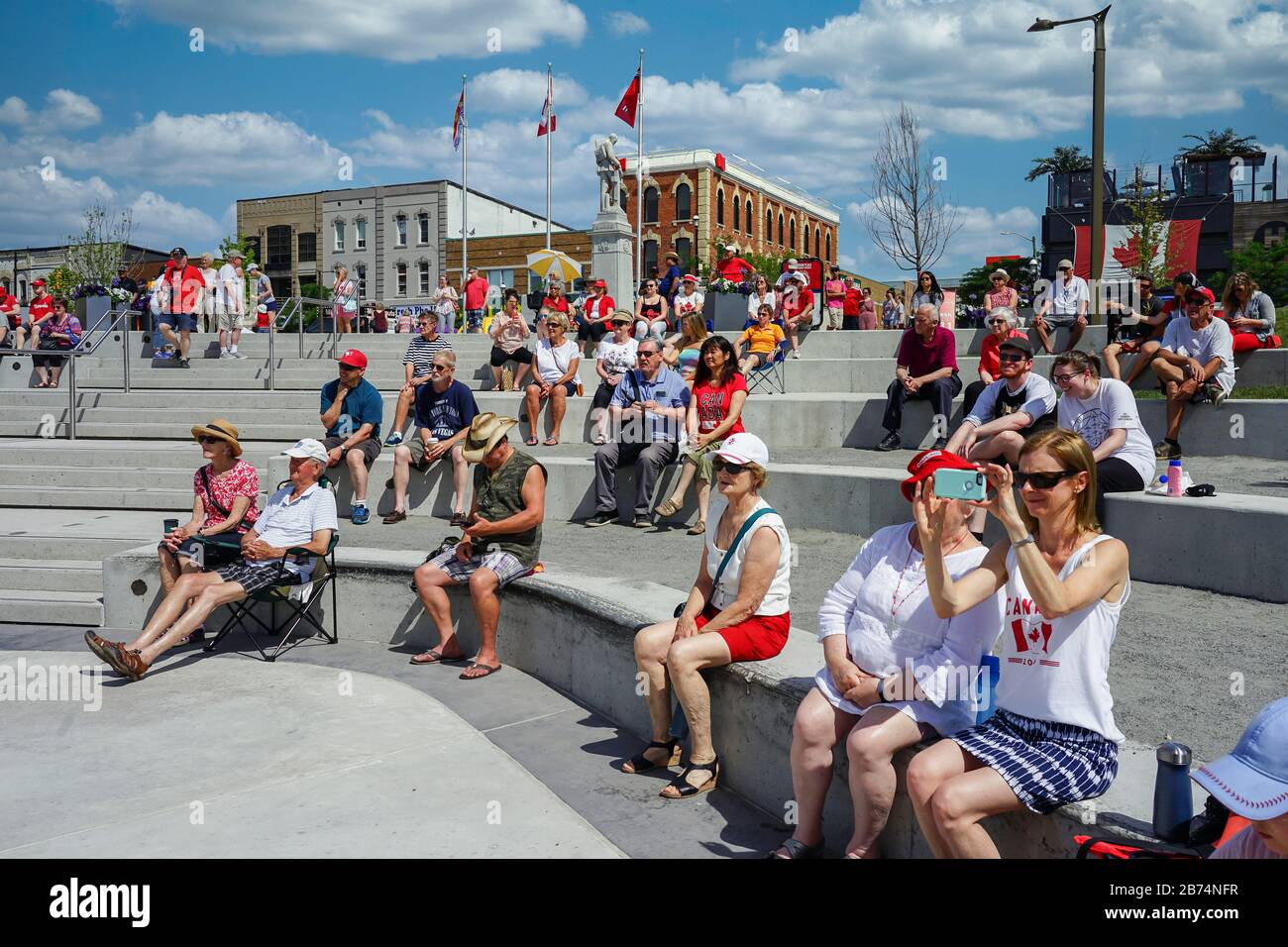 Waterfront on Lake Simcoe in Barrie, Ontario, Canada Stock Photo - Alamy