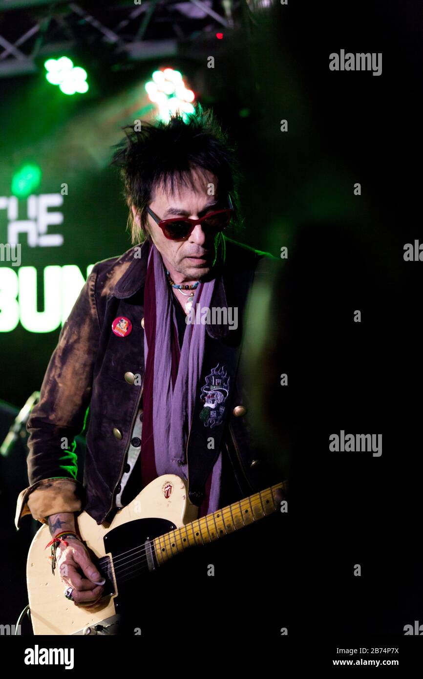 Earl Slick, Jim Lowe, Chris Musto. The Glen Matlock Band Stock Photo ...