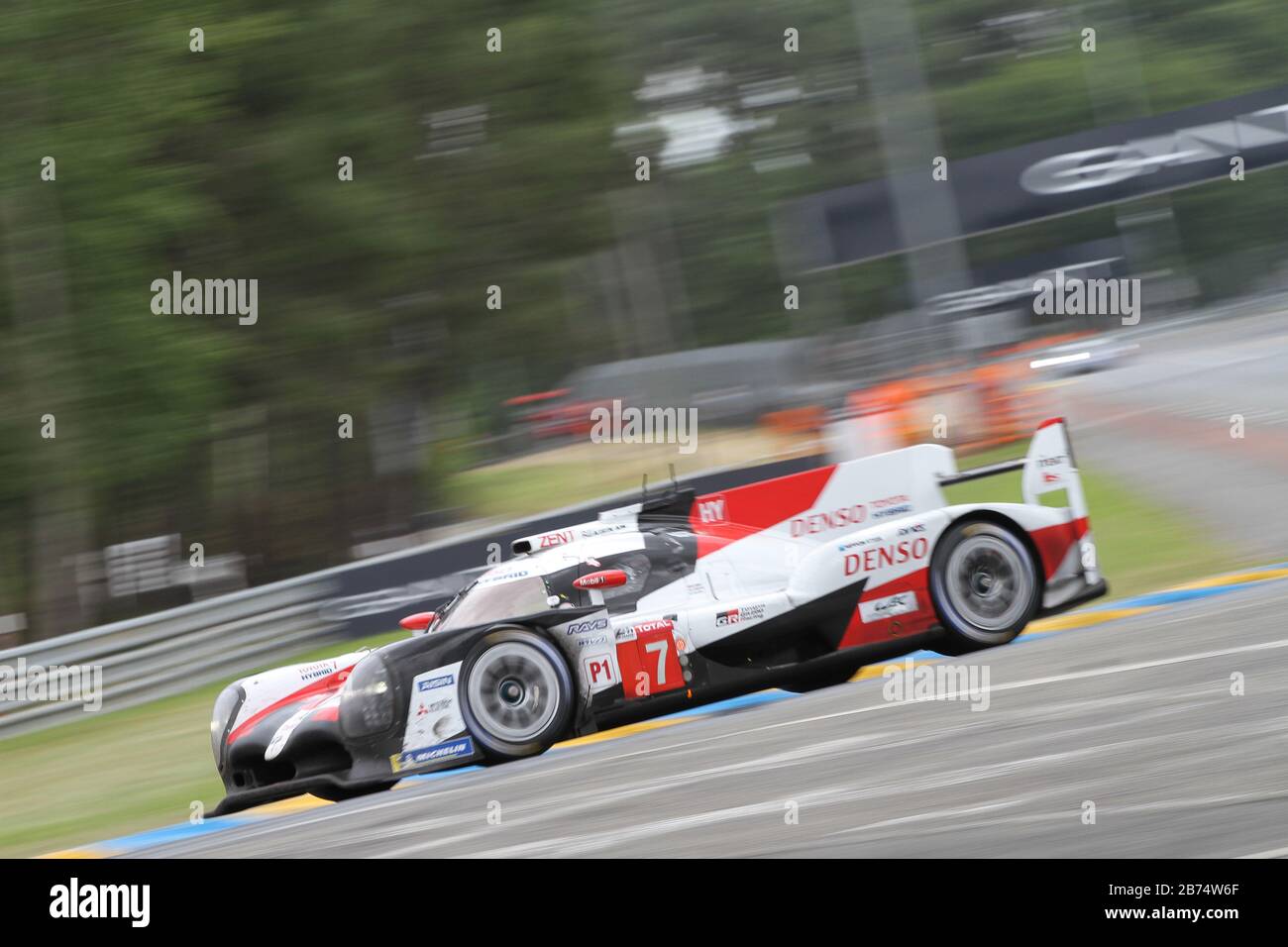 Le Mans 24 Hrs High Resolution Stock Photography and Images - Alamy
