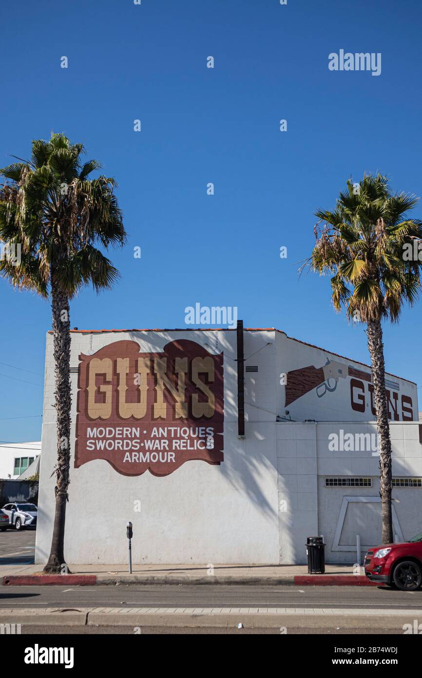 Gun store, Culver City, California, USA Stock Photo - Alamy