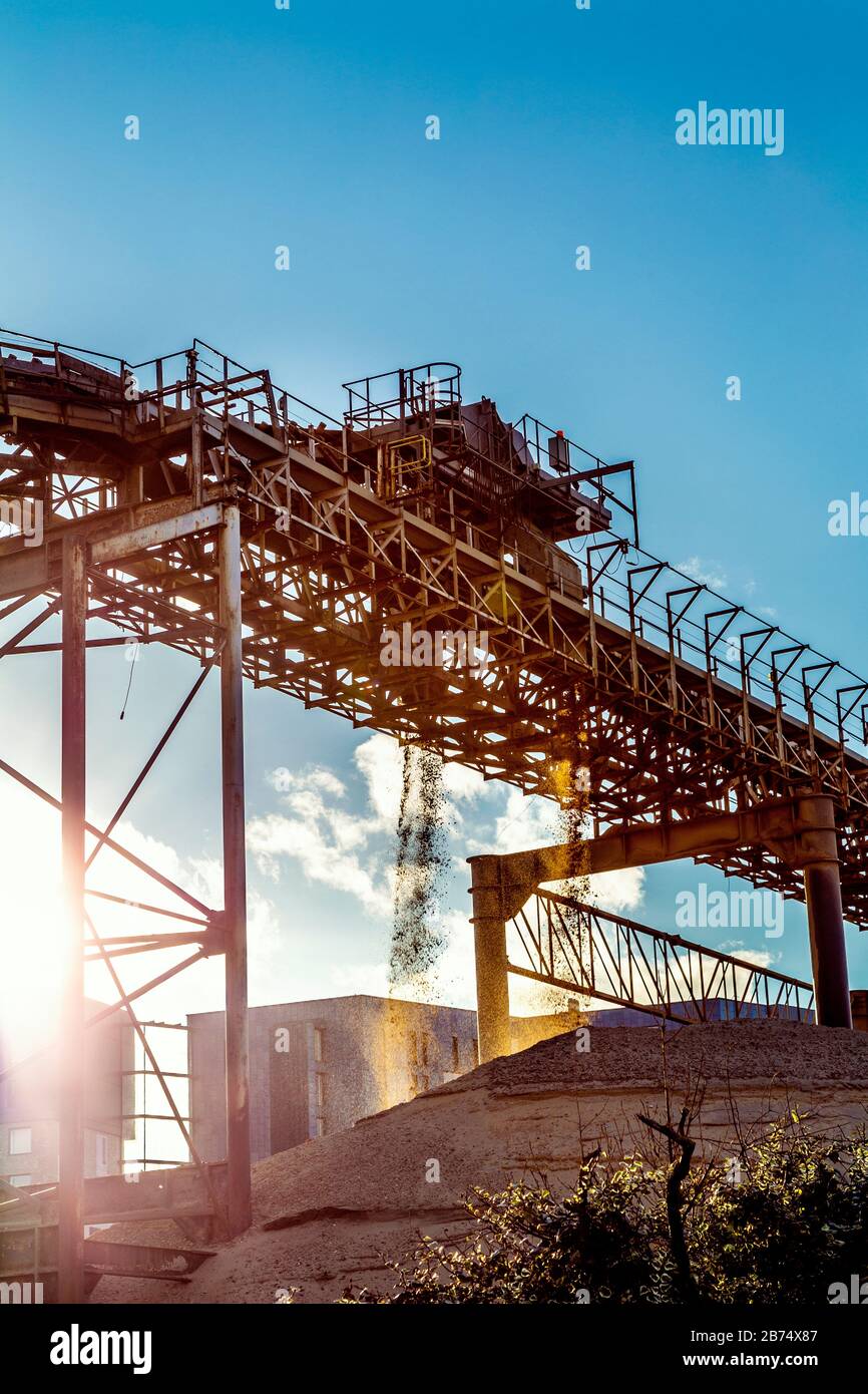 Cemex Angerstein Aggregates Wharf High Resolution Stock Photography and ...