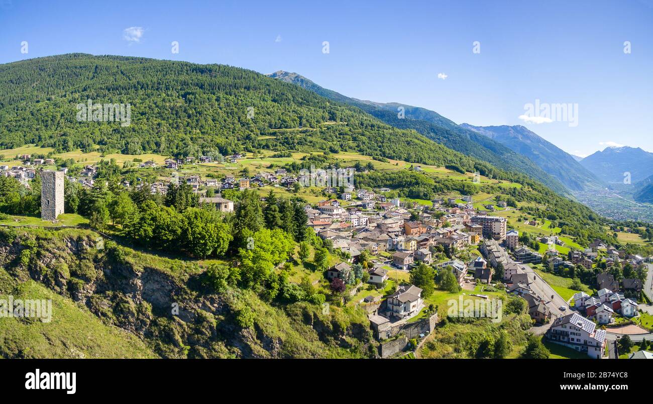 Village teglio hi-res stock photography and images - Alamy
