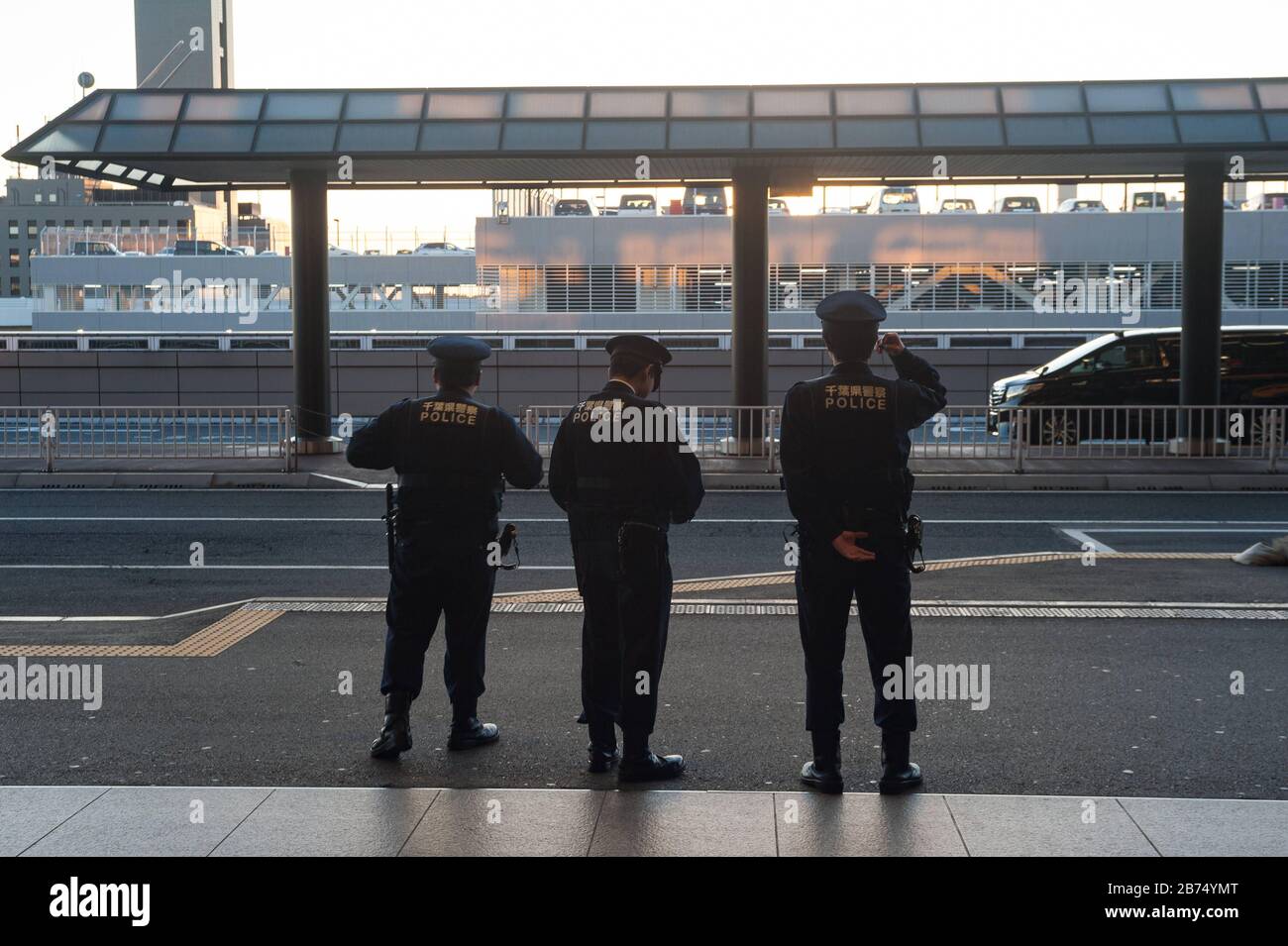 Japanese police officers uniform hi-res stock photography and images ...