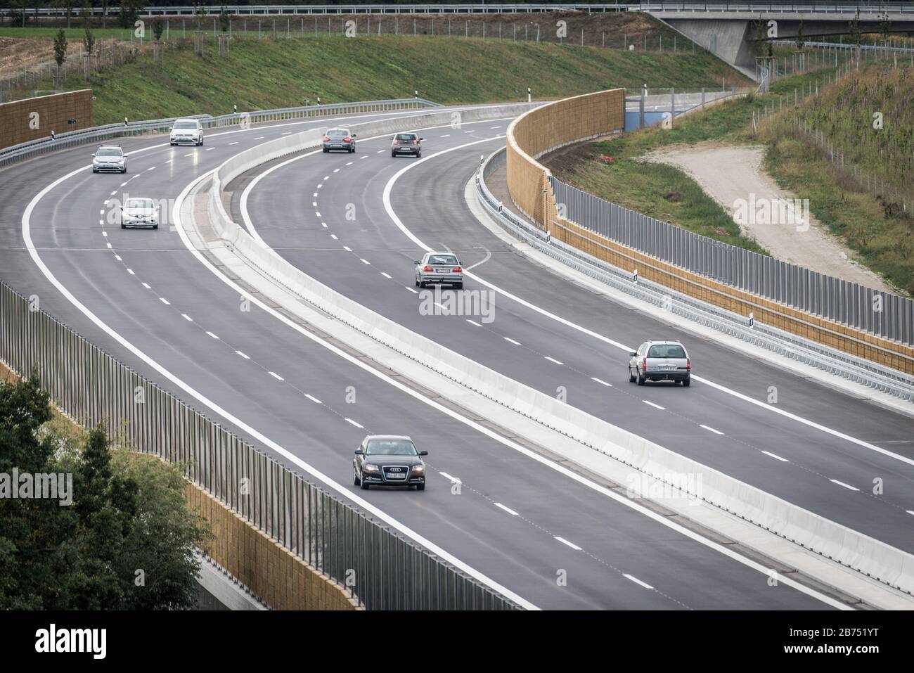 The new A94 motorway crosses the Isental near Munich. [automated ...