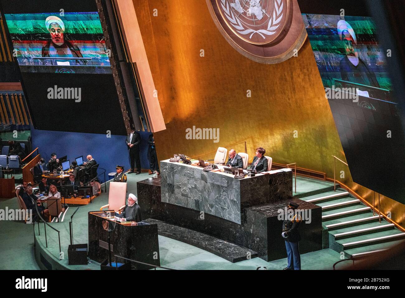 United nations climate change logo hi-res stock photography and images ...