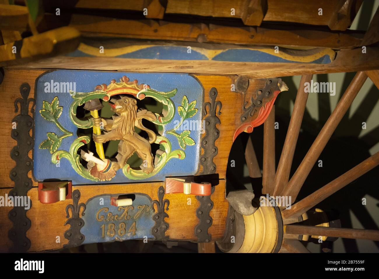 Lion hammer hi-res stock photography and images - Alamy