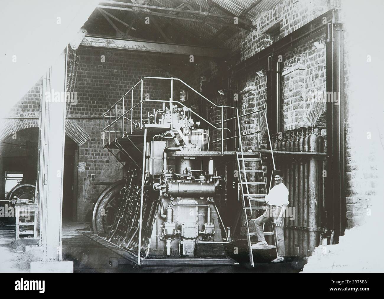 1930-1940. Vintages photos of Fiat Big Motors factory , fabbrica Grandi ...