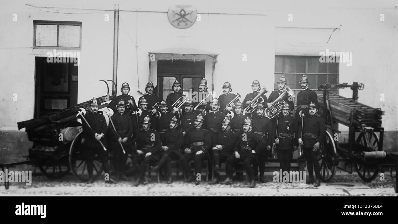 1930 1940 vintages photos fiat ansaldo hi-res stock photography and ...