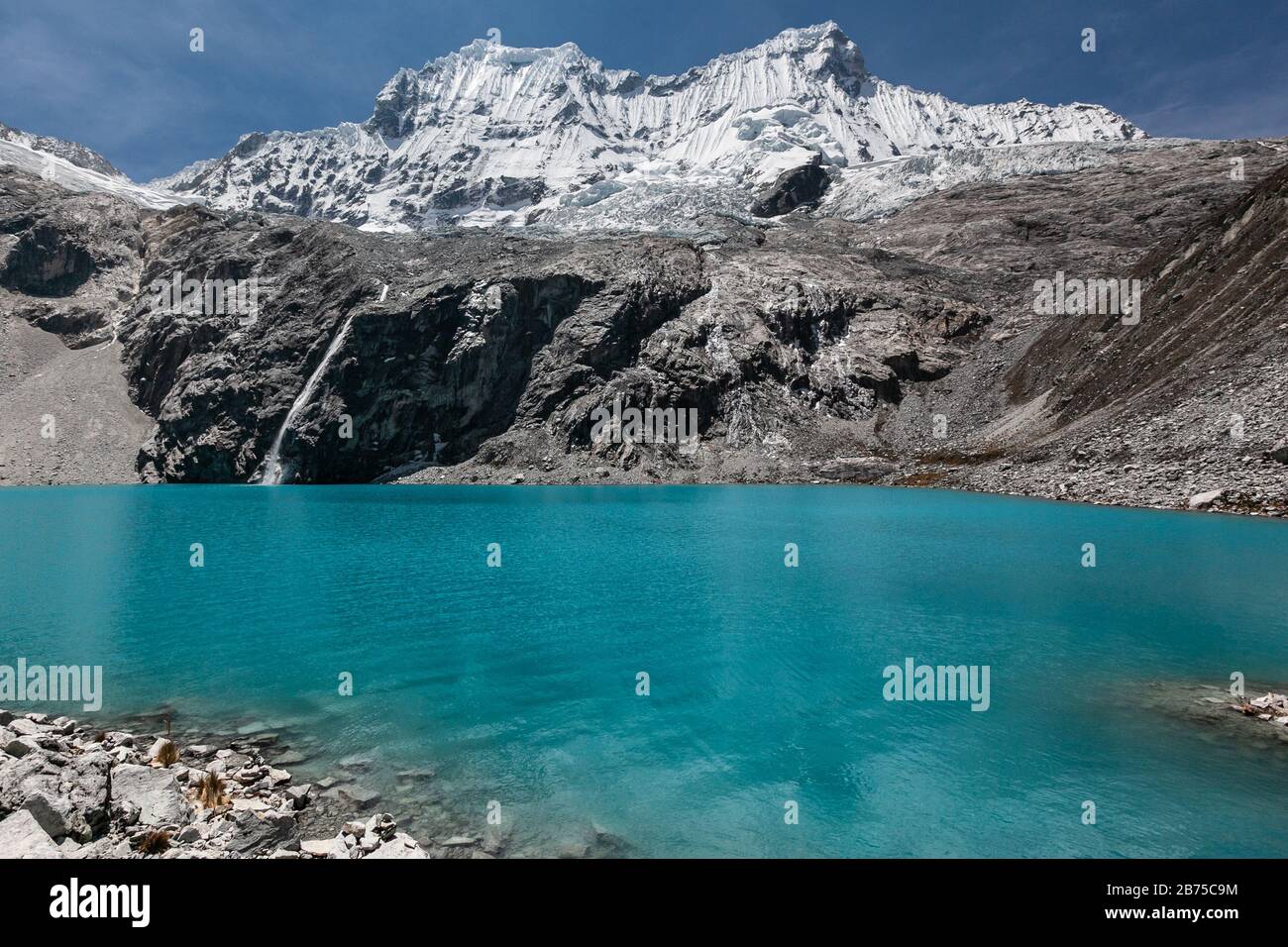 Peruvian trekking hi-res stock photography and images - Alamy