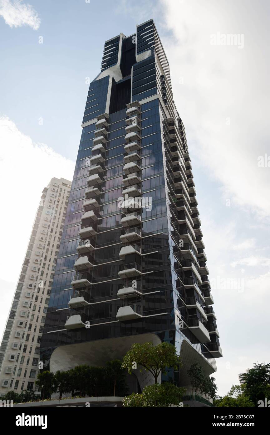 The scotts tower hi-res stock photography and images - Alamy