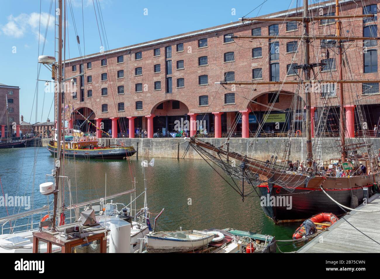 City liverpool england tug brocklebank hi-res stock photography and ...