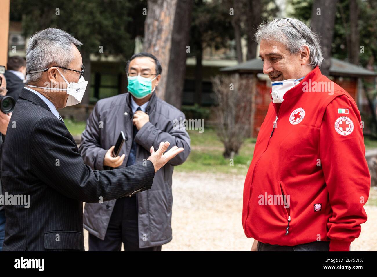 Chinese ambassador hi-res stock photography and images - Alamy