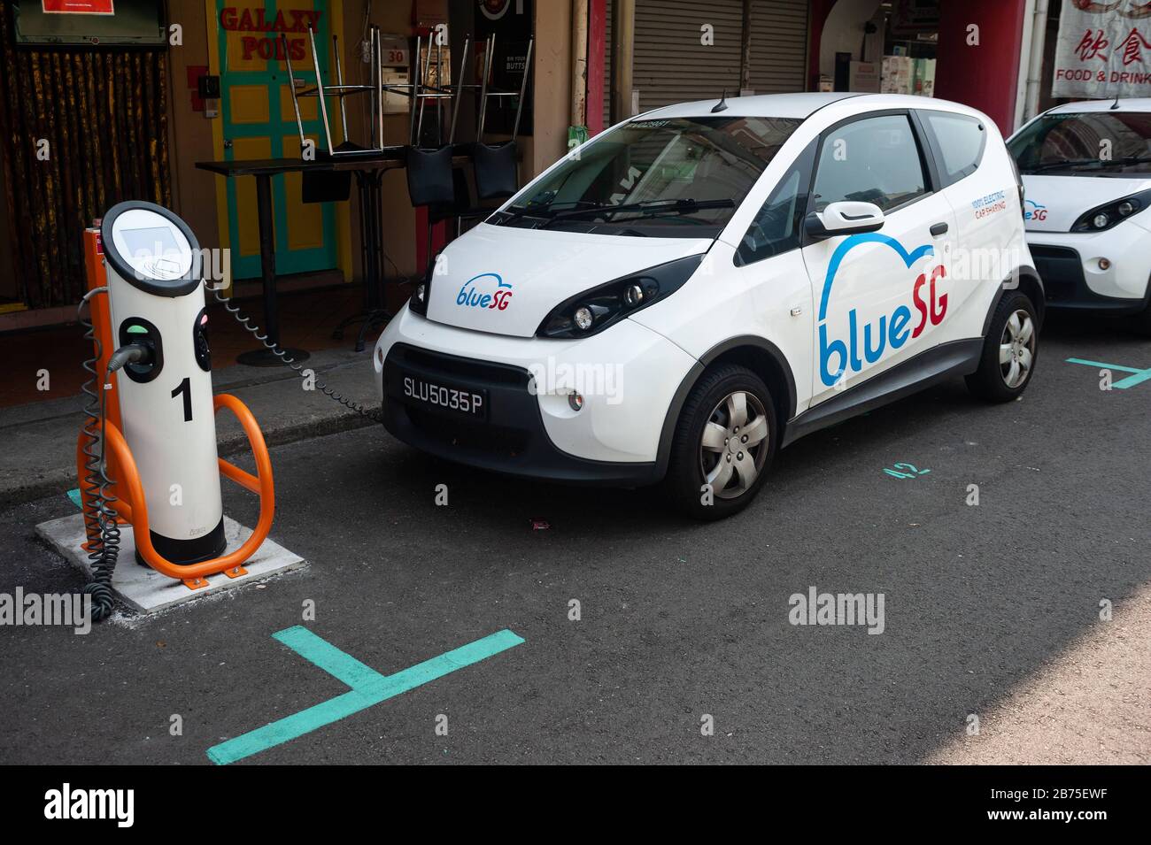04.04.2018 Singapore Republic of Singapore Asia An electric vehicle from Blue SG will be charged at a charging station in Chinatown. Blue SG is Singapore s first Car Sharing provider for 100 electric ...