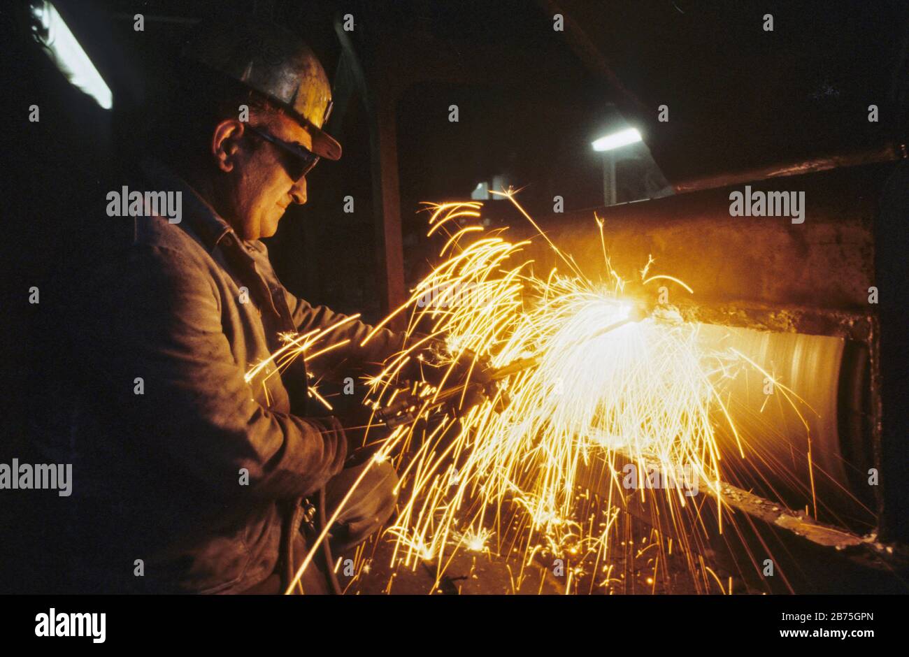 Locksmith night hi-res stock photography and images - Alamy
