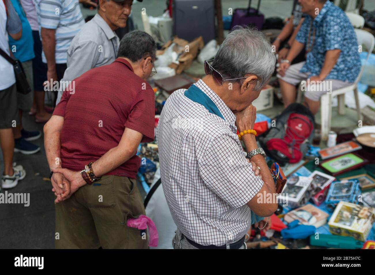11.03.2018, Singapore, Republic of Singapore, Asia - People cavort at a ...