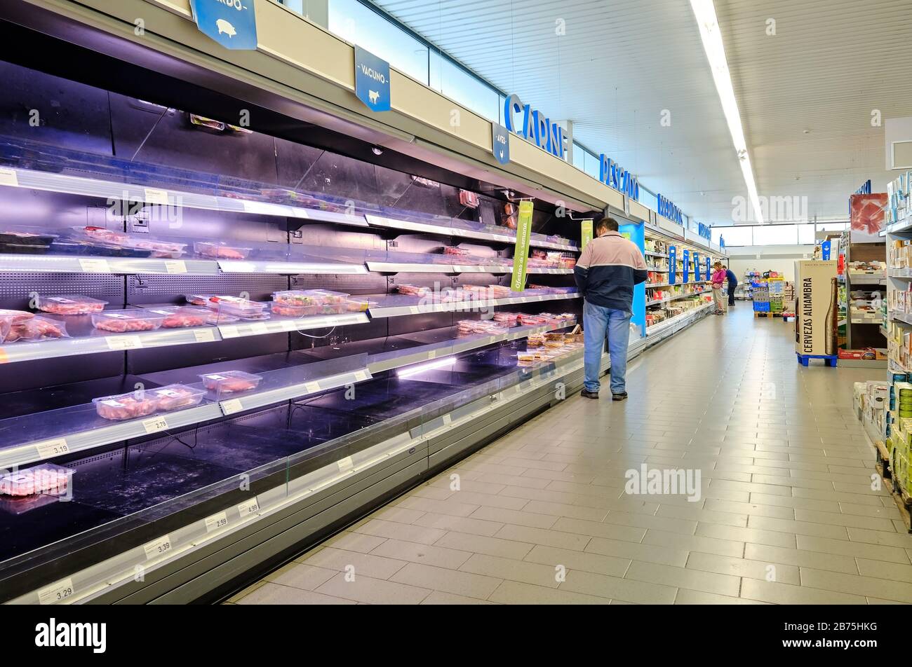 Emptying out hi-res stock photography and images - Alamy