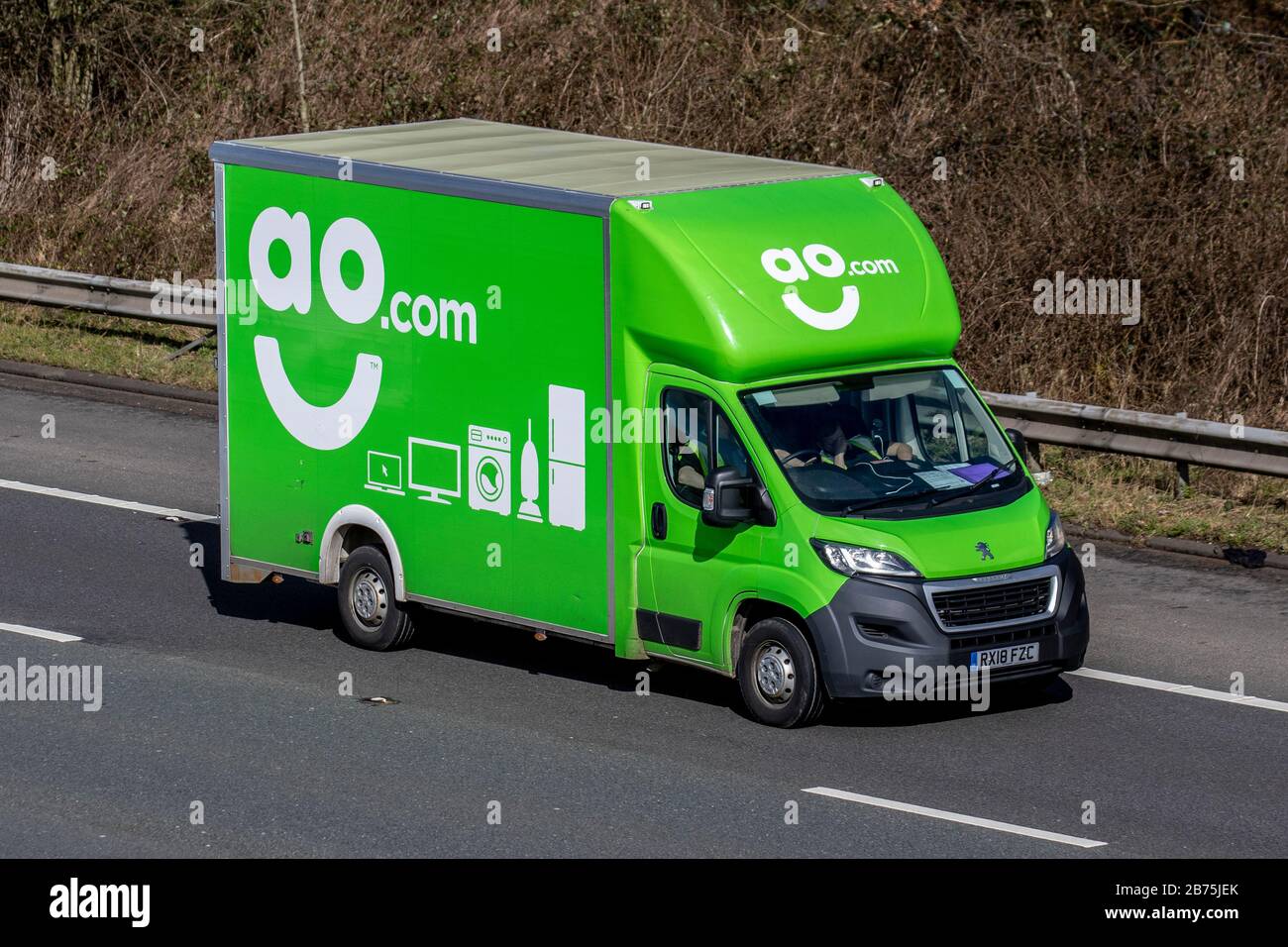 Ao electricals delivery hi-res stock photography and images - Alamy