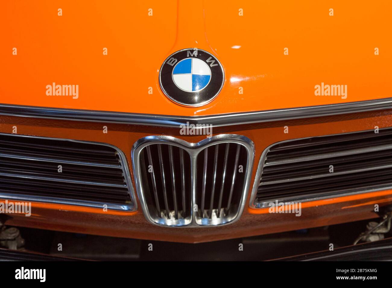 Tii technology logo hi-res stock photography and images - Alamy