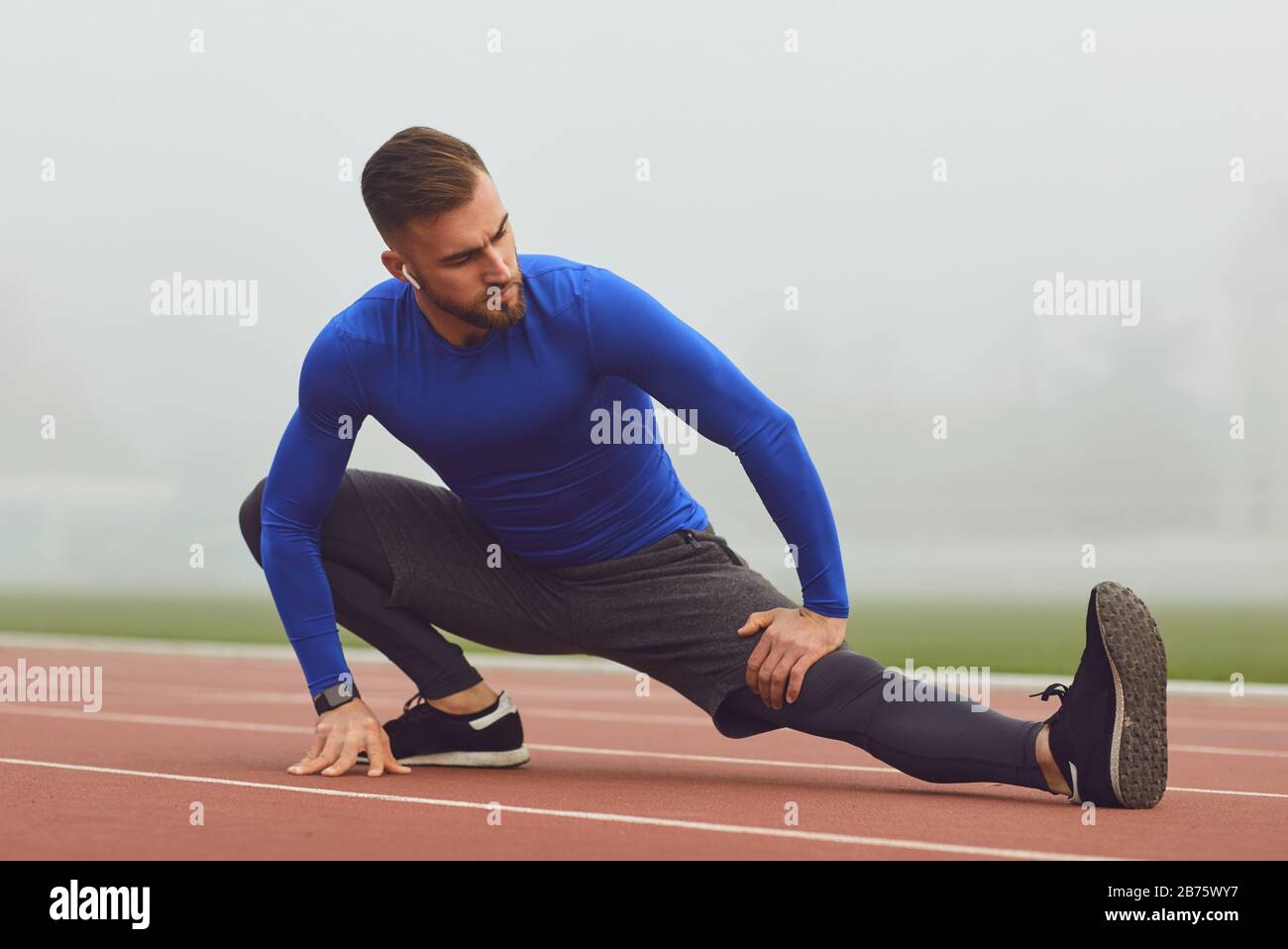 Sport training warm up fit hi-res stock photography and images - Alamy