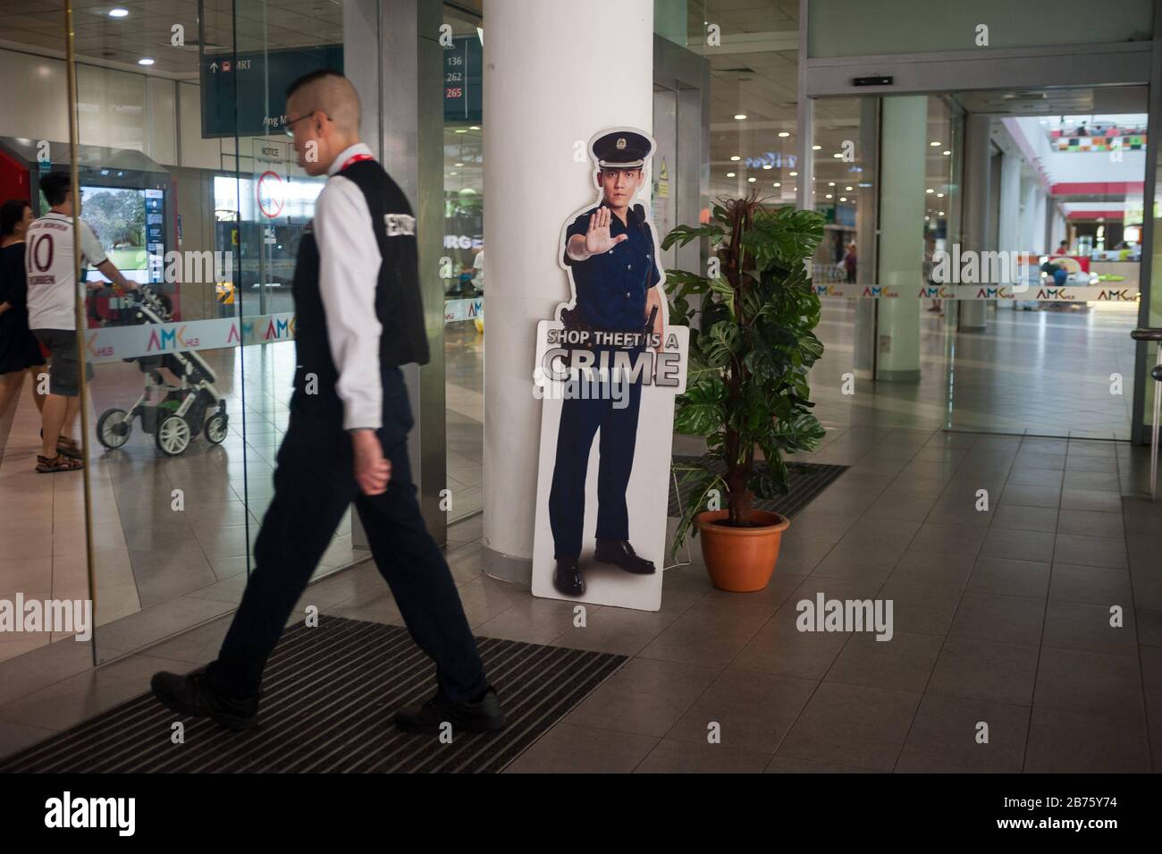 Cardboard Police Officer Stock Photos & Cardboard Police Officer Stock ...