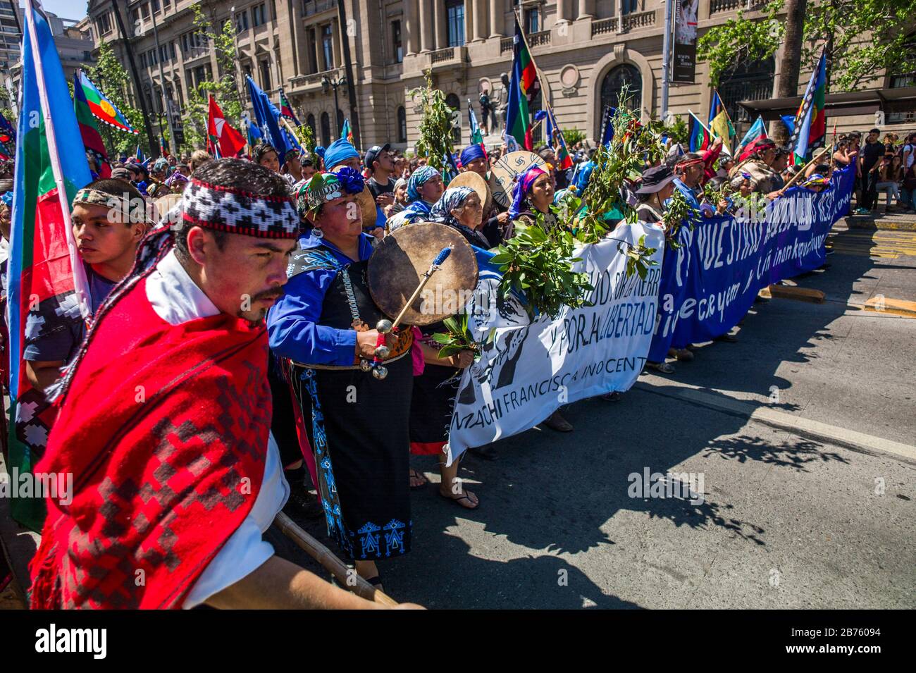 Mapuche ethnic group hi-res stock photography and images - Alamy