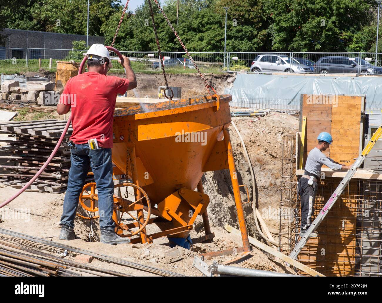 Construction site cleaning hi-res stock photography and images - Alamy