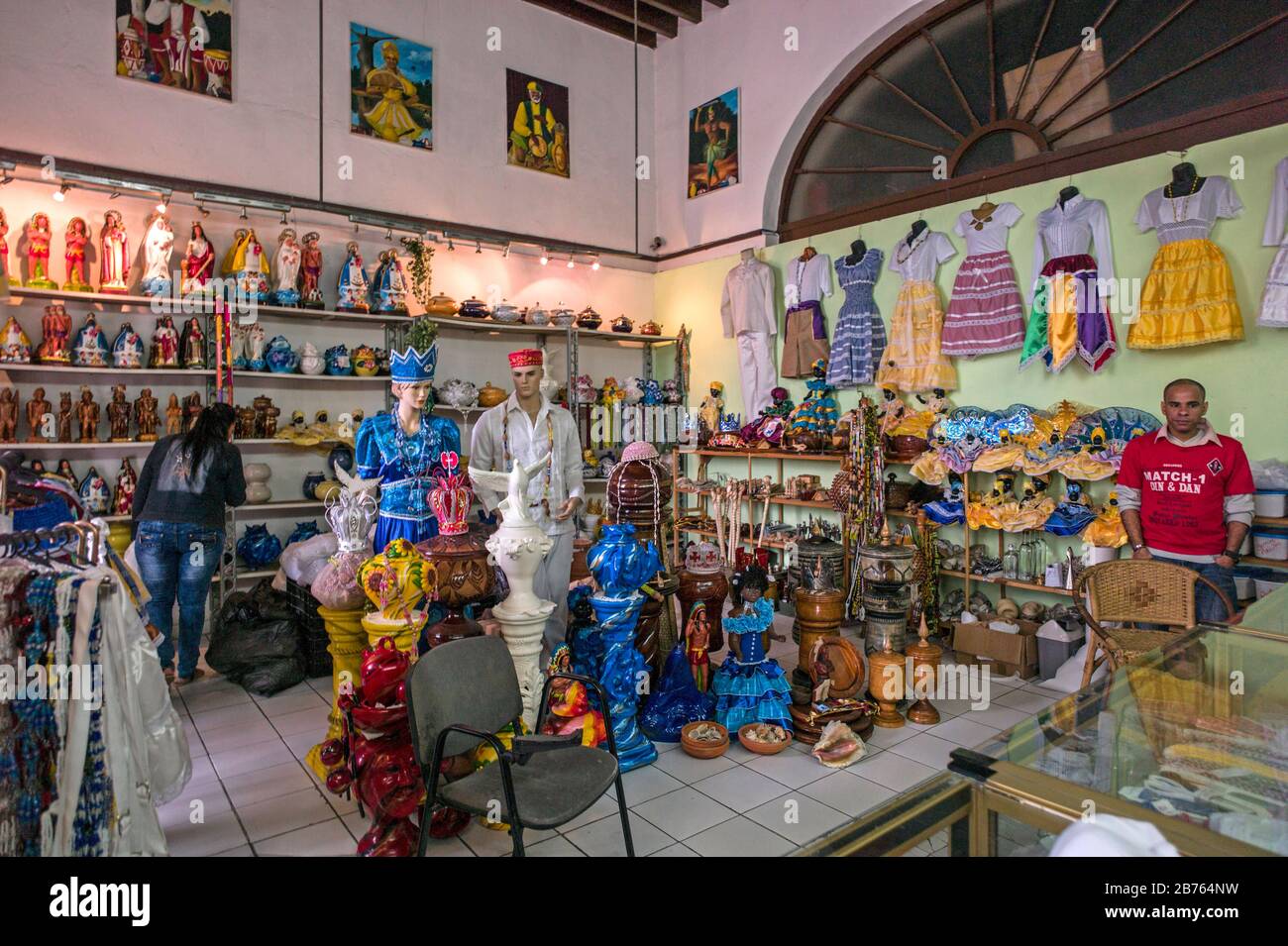 Santeria shop hi-res stock photography and images - Alamy