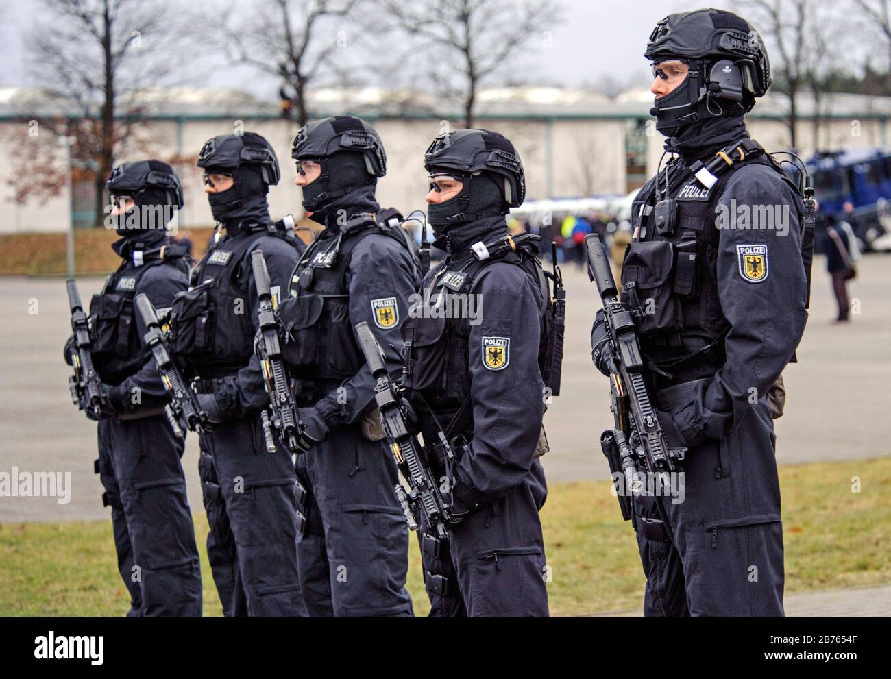 Bfe hi-res stock photography and images - Alamy