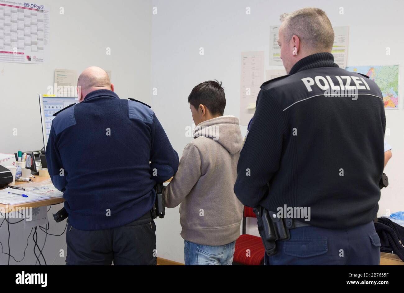 Fingerprint station hi-res stock photography and images - Alamy