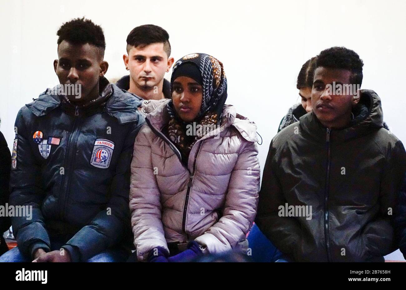 Police 02 hi-res stock photography and images - Alamy