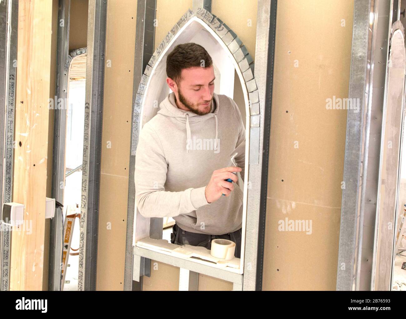 Apprentice building yard hi-res stock photography and images - Alamy