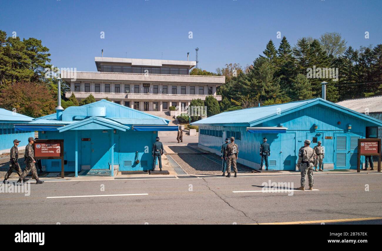 Blue barracks hi-res stock photography and images - Alamy