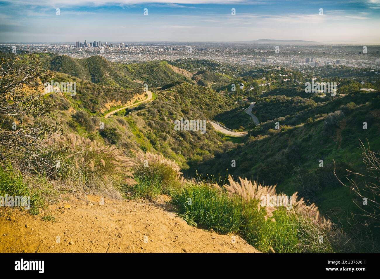 Griffith Park hiking trail and spectacular view of downtown Los Angeles ...