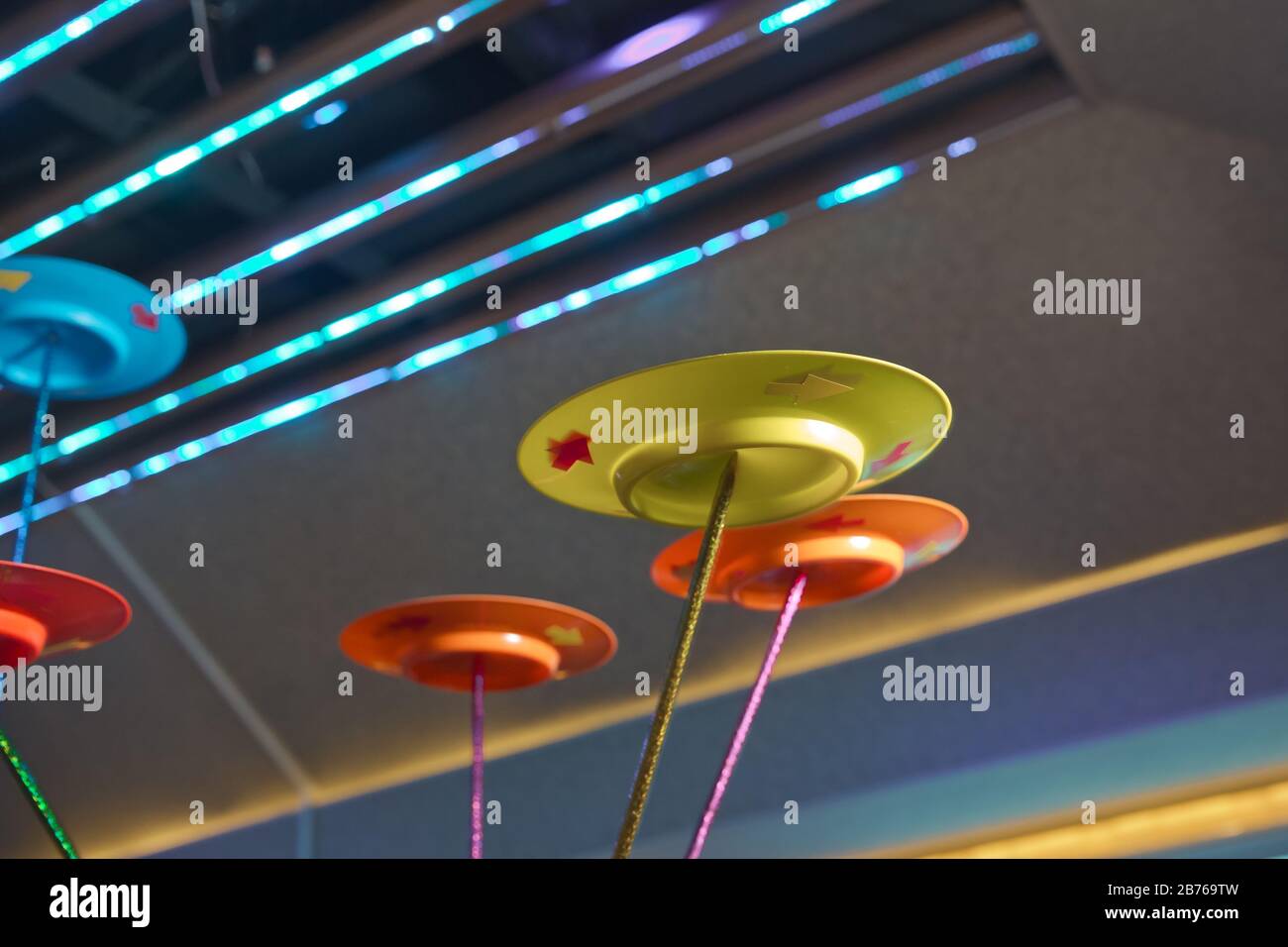 Fun with Spinning Plates .balancing a spinning plate. A collection of ...