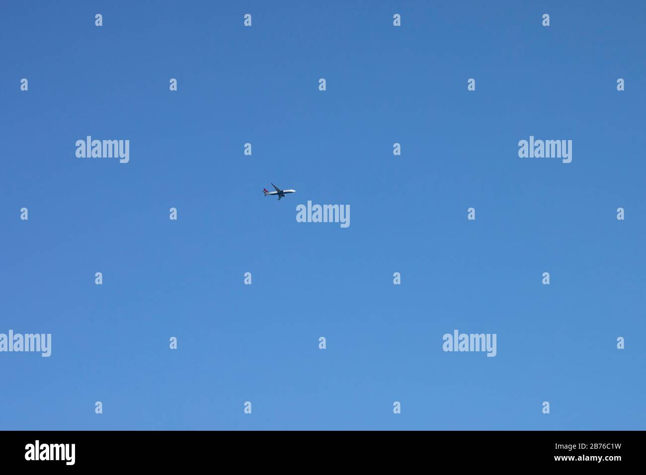 Airplane in Flight Stock Photo - Alamy