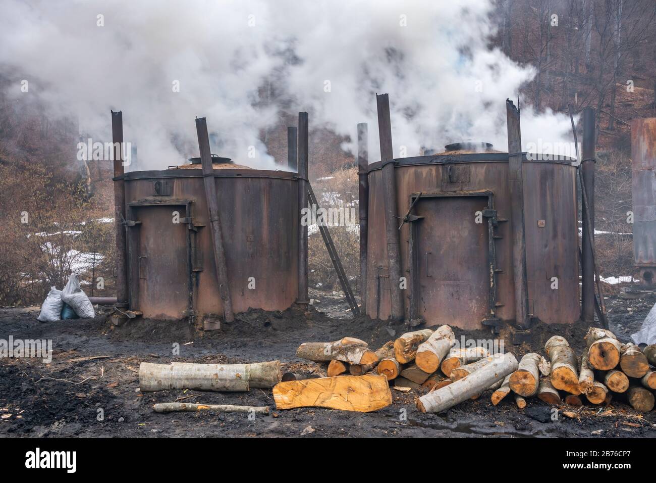 Retorts hi-res stock photography and images - Alamy