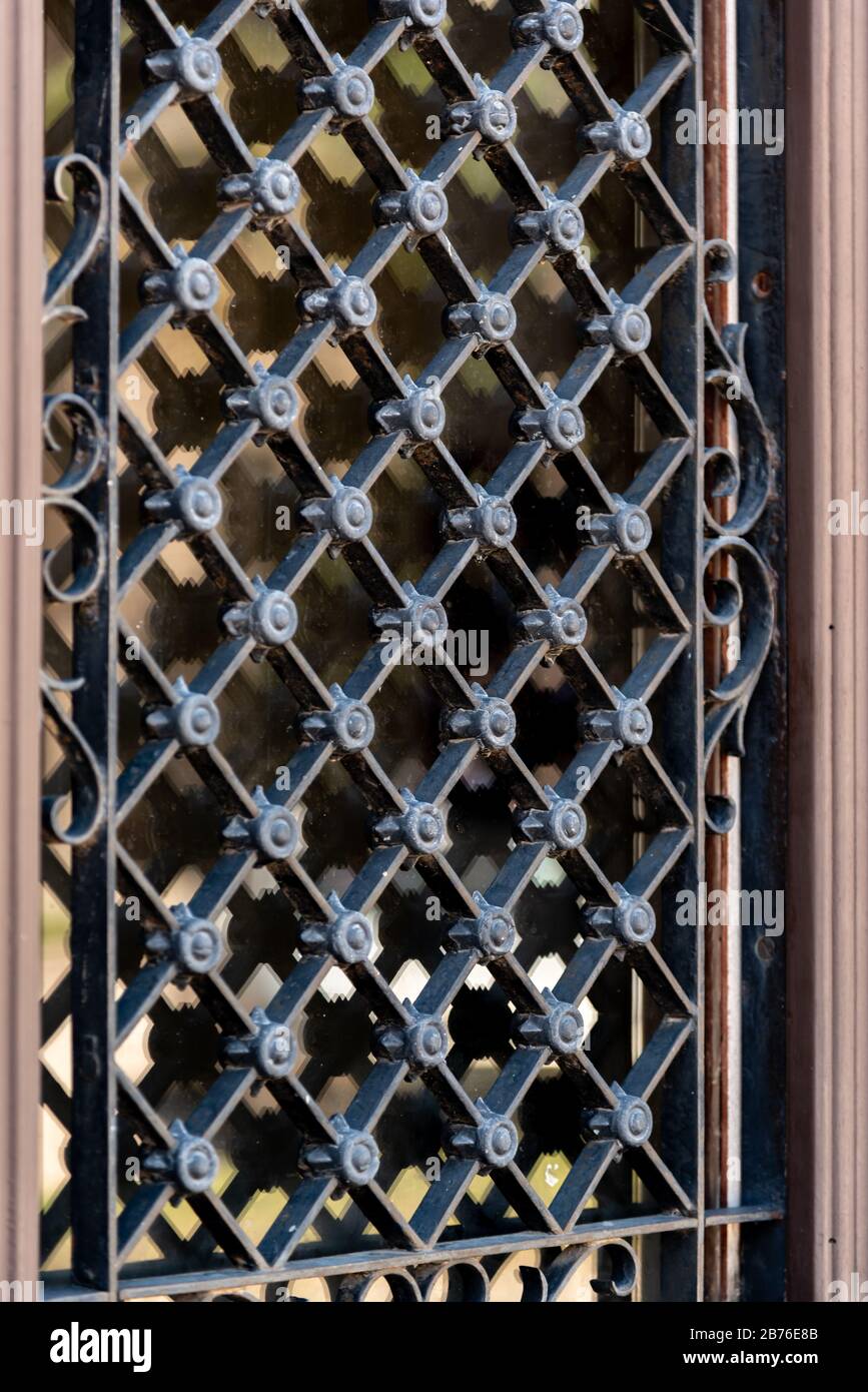 Romboidal hi-res stock photography and images - Alamy