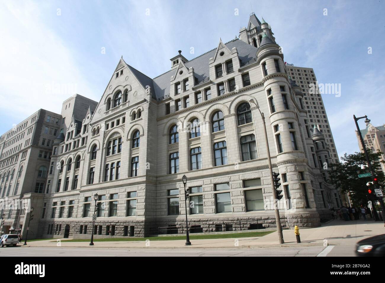 Federal courthouse milwaukee hi-res stock photography and images - Alamy