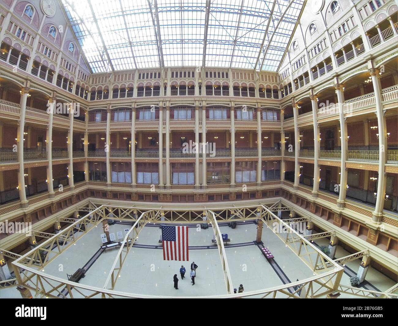 US Federal Courthouse in Milwaukee Wisconsin, 517 E. Wisconsin Avenue ...