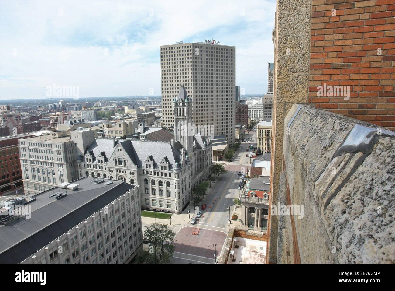 Federal courthouse milwaukee hi-res stock photography and images - Alamy