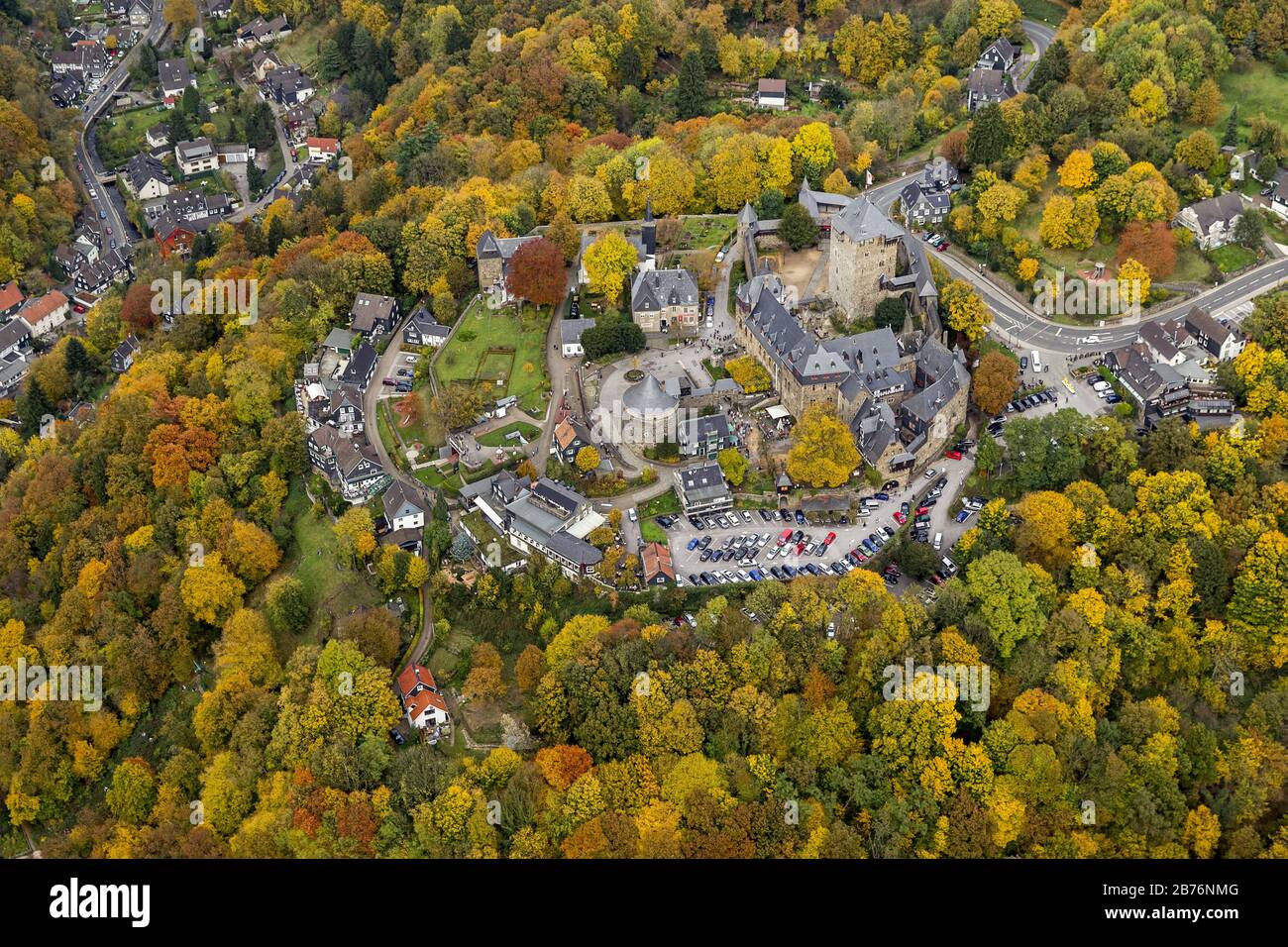 , castle Burg in the district Burg in Solingen, 12.10.2012, aerial view ...