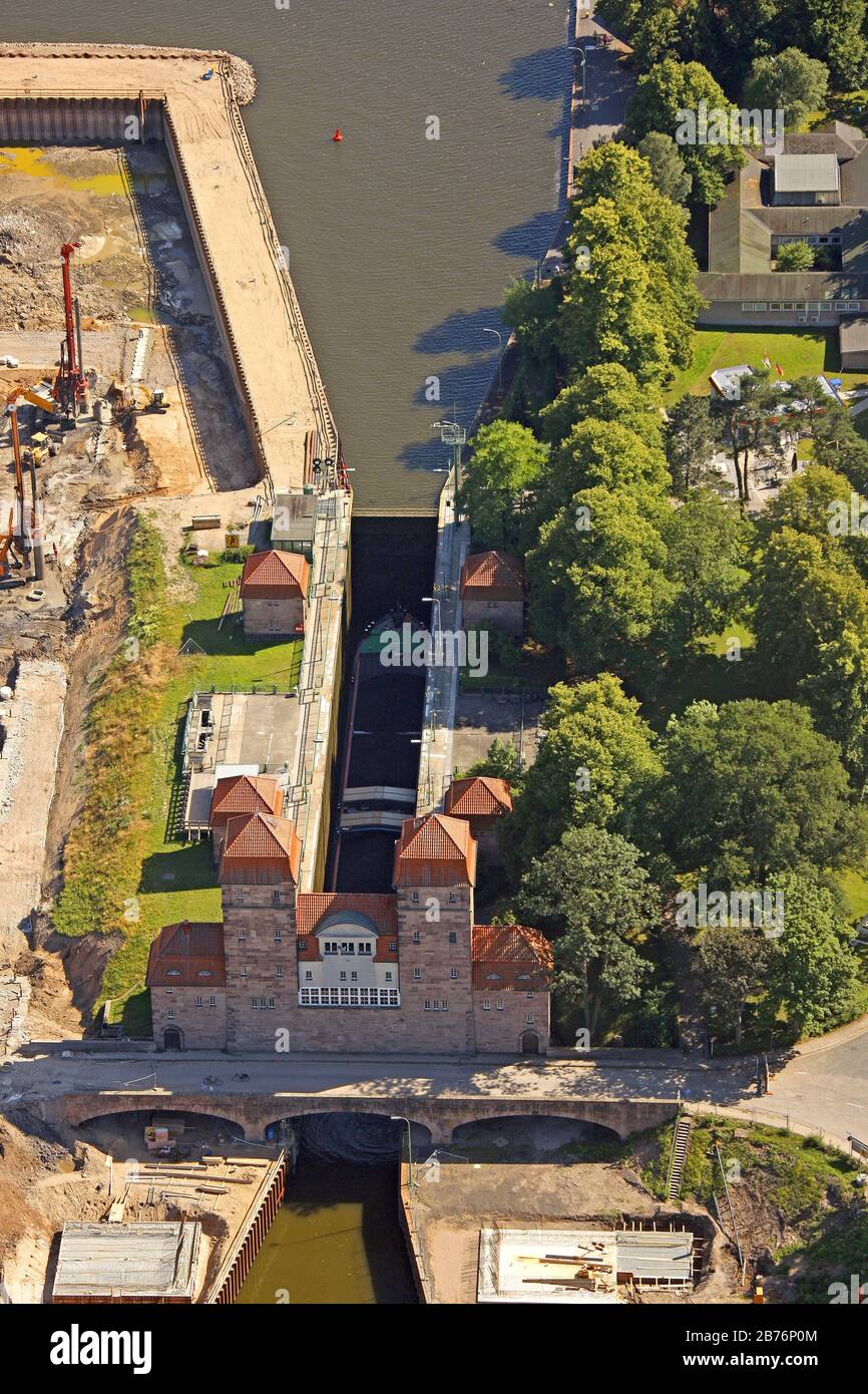 Aerial view canal lock lock hi-res stock photography and images - Alamy