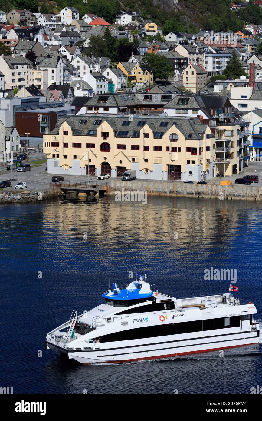 Ferry alesund hi-res stock photography and images - Alamy