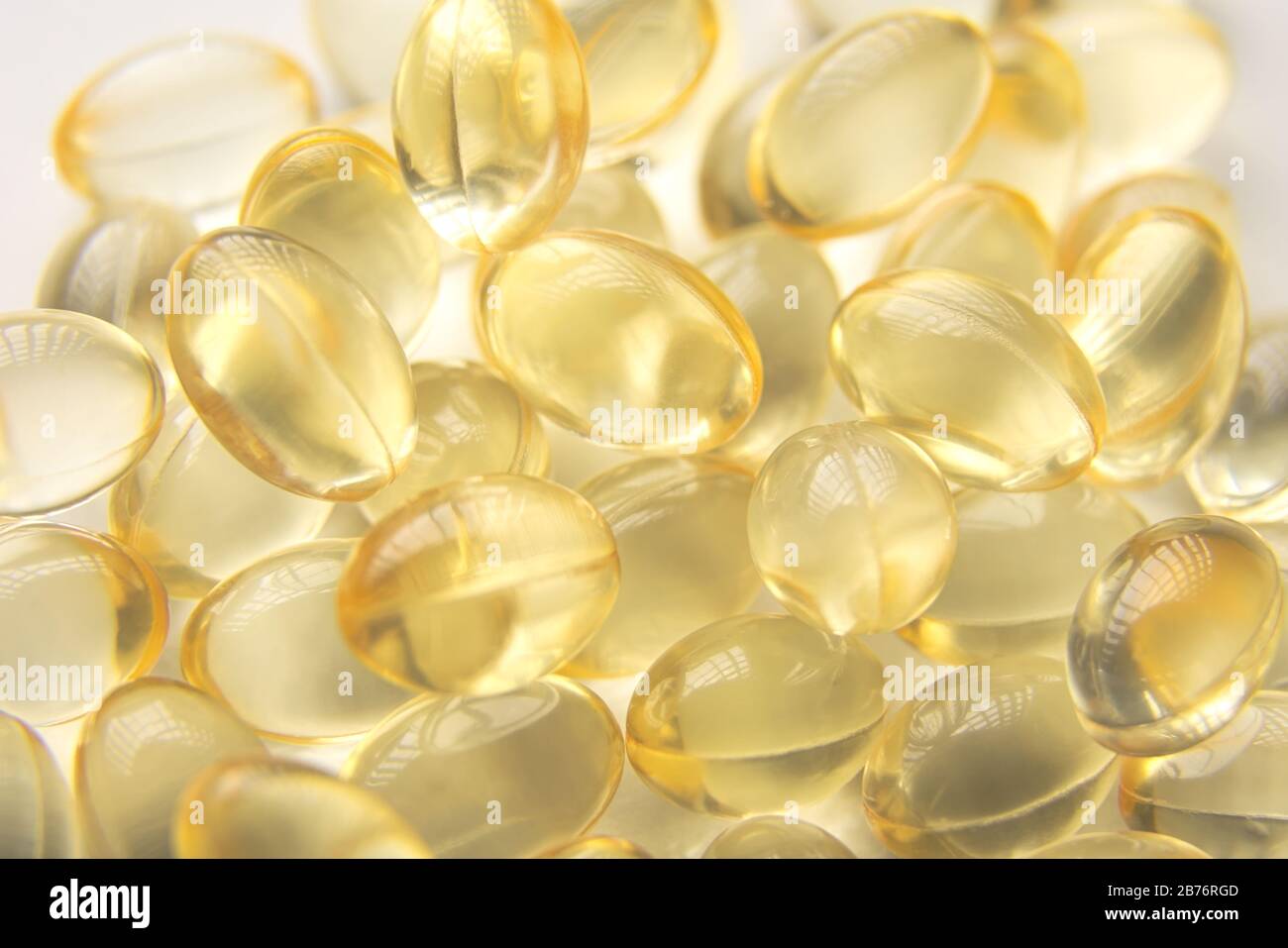 Soft gel capsule hi-res stock photography and images - Alamy