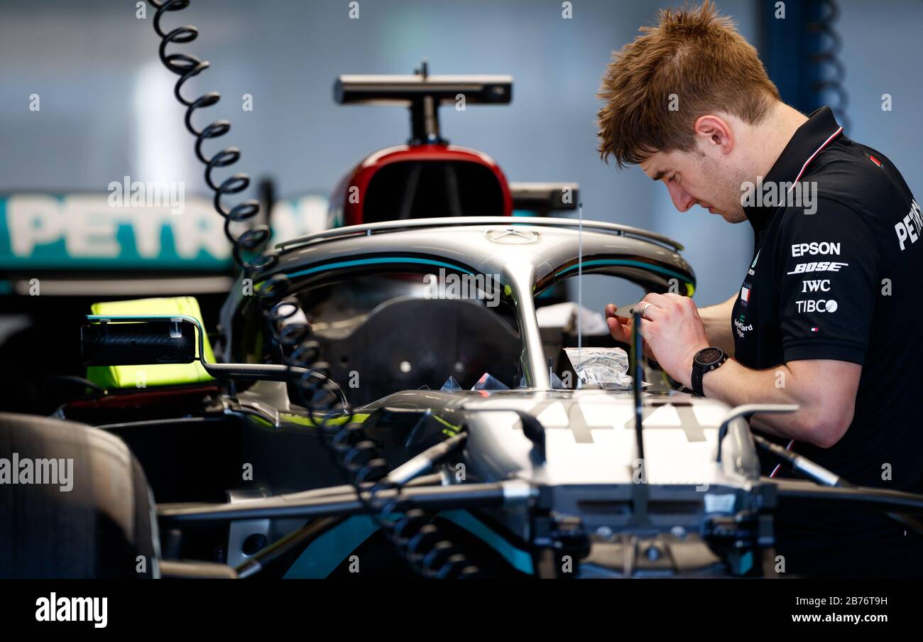 F1 car cockpit view hi-res stock photography and images - Alamy
